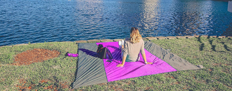 7 Best Beach Blankets In 2019 [Buying Guide] – Gear Hungry ⛱
