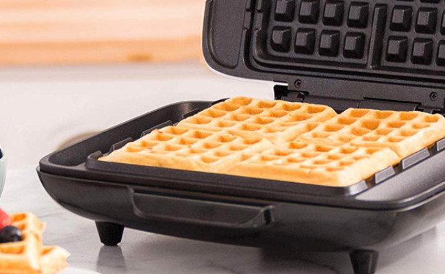 8 Best Waffle Makers In 2019 [Buying Guide] – Gear Hungry