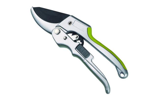 8 Best Pruning Shears In 2019 [Buying Guide] – Gear Hungry