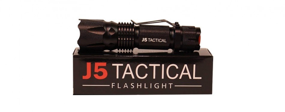 10 Best Tactical Flashlight of 2018 [Buying Guide] – Gear Hungry