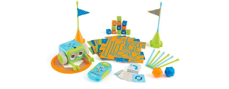 10 Best Robots For Kids in 2019 [Buying Guide] - GearHungry