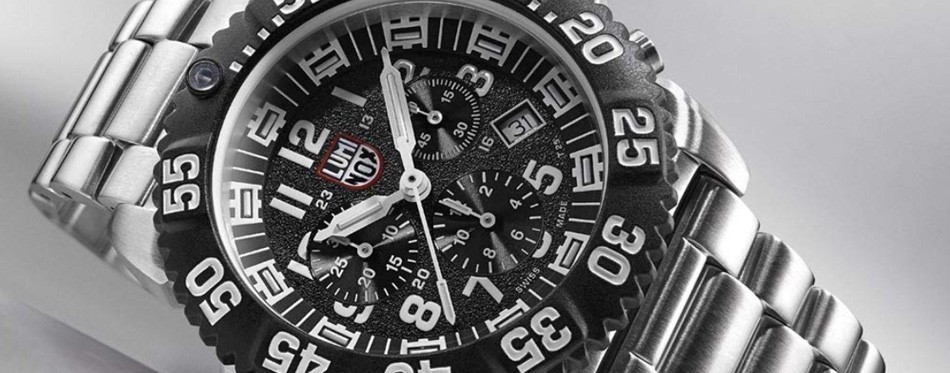 Best Luminox Watches in 2022 [Buying Guide] - GearHungry