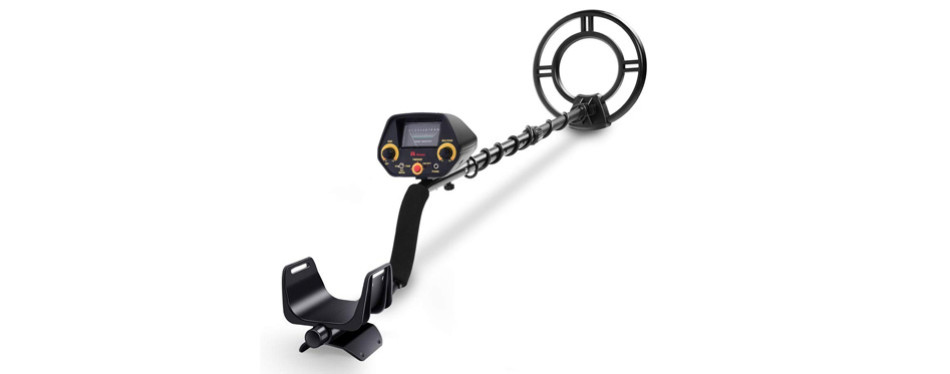 10 Best Metal Detectors in 2019 [Buying Guide] - GearHungry