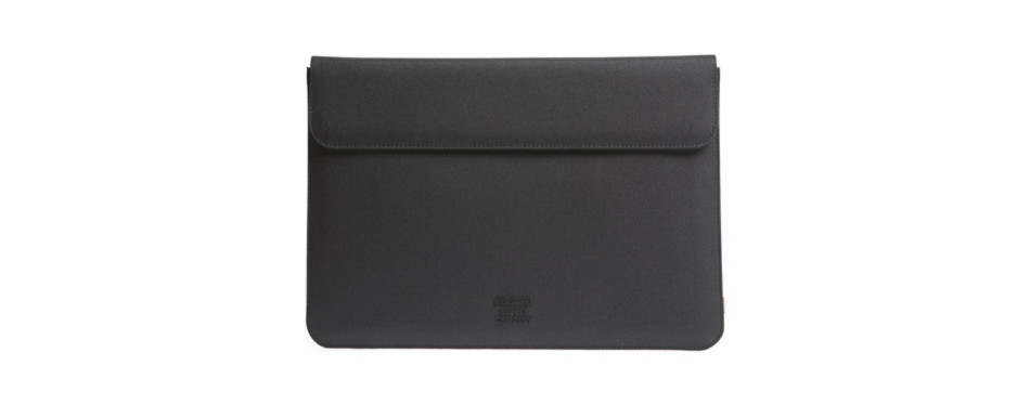 15 Best Macbook Pro Cases [Buying Guide] – Gear Hungry